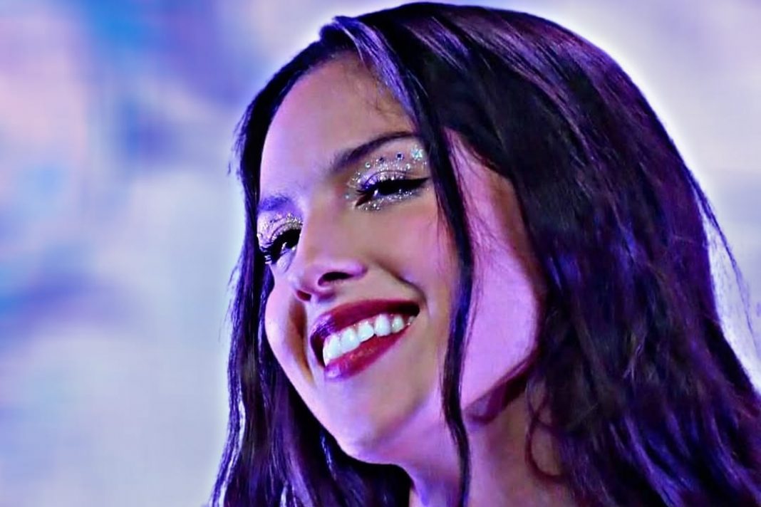 Olivia Rodrigo: Biography, Career, Music style, Pop music
