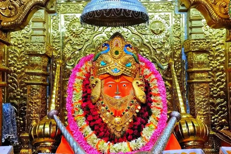 Bageshwar Dham: History, Significance, Miracles, and Devotee Experiences