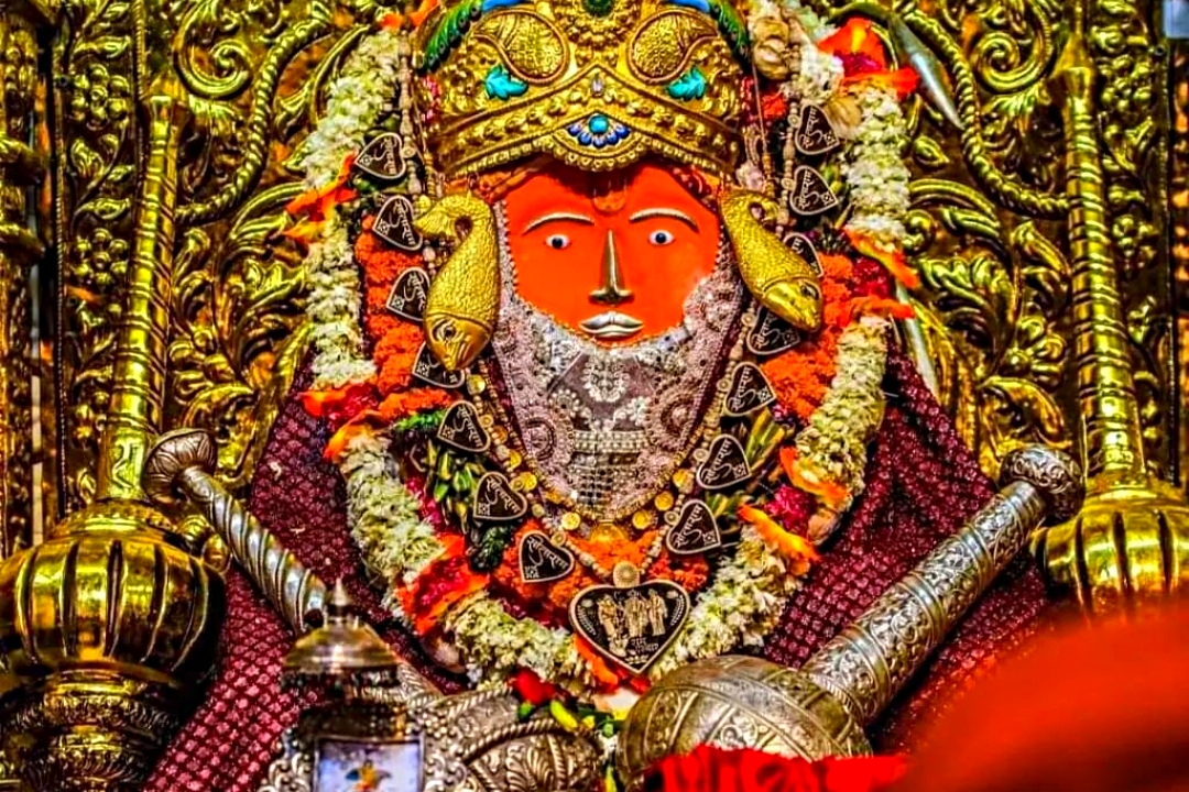 Bageshwar Dham: History, Significance, Miracles, and Devotee Experiences